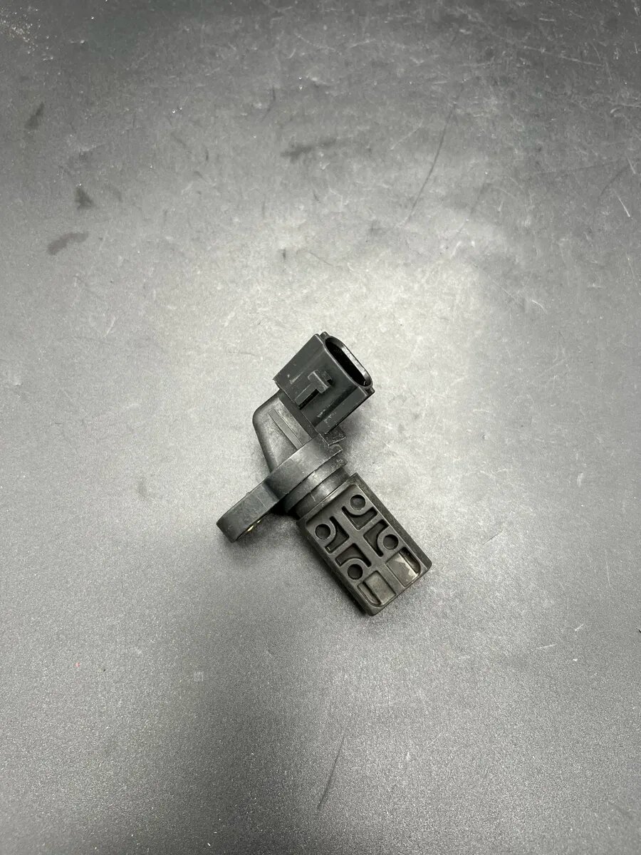 Датчик положения распредвала Б/У