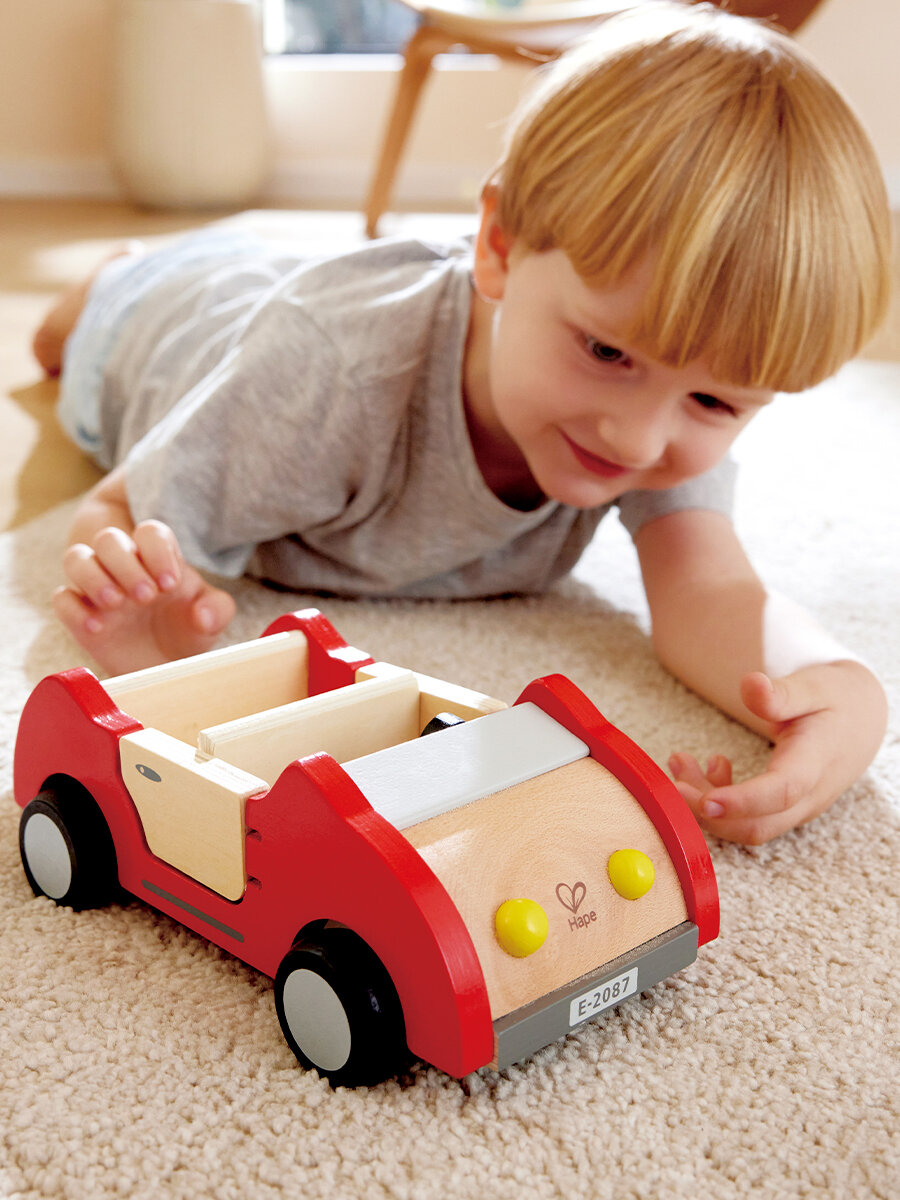 Деревянная машинка для мини-кукол Hape "Семейный автомобиль" E3475_HP