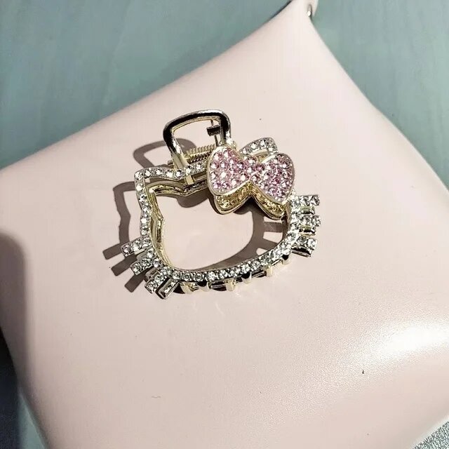 Kawaii заколка для волос «Hello Kitty» с кристаллами Y2K «Hello Kitty Things», заколки для волос, аксессуары, заколки для волос, серебристые украшения, заколка для волос с героями мультфильмов, новинка