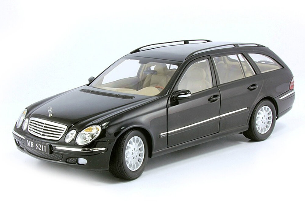 Модель коллекционная KYOSHO Mercedes W211 e-klasse wagon t-modell E320 2003 blue / мерседес е-класс синий