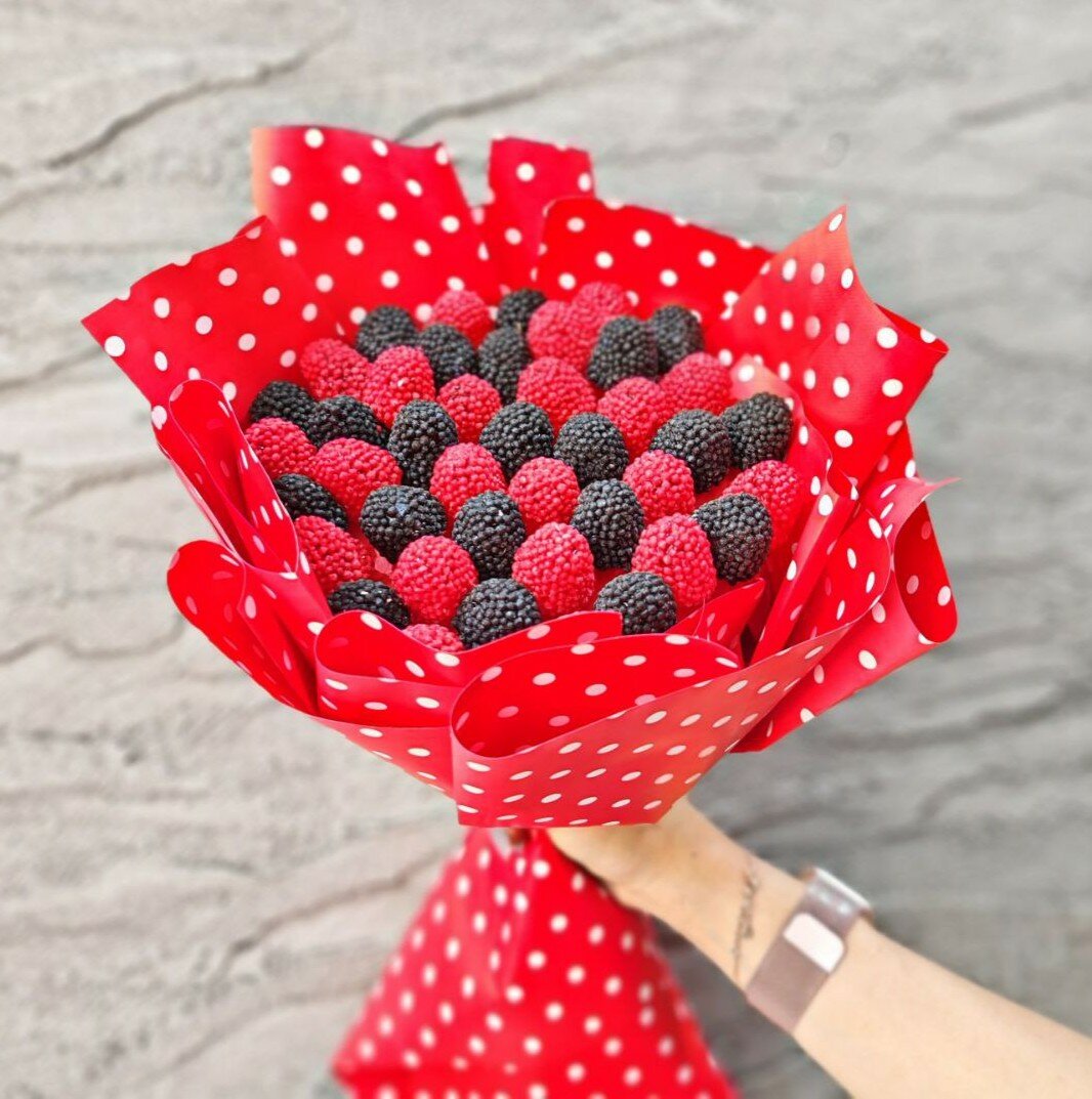 Букет из жевательного мармелада. Сладкий подарок. Детский букет