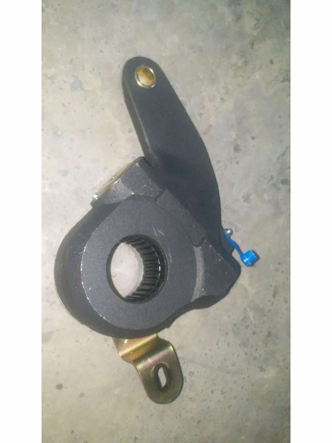 Трещетка тормозная передняя (саморегулир.) VGD95 от HOWO Арт. WG4075450061