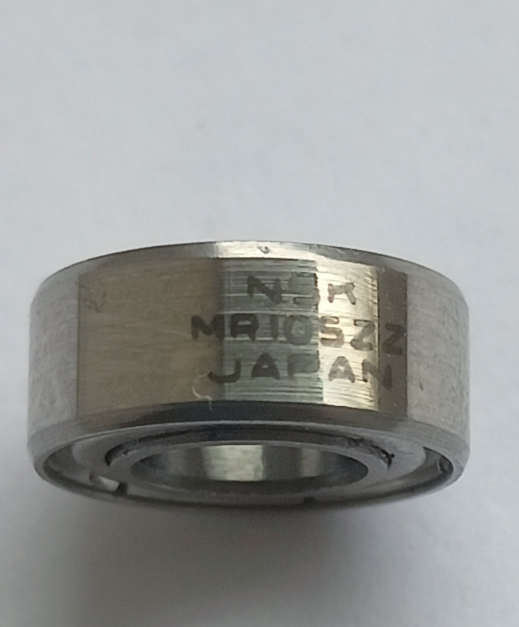 Подшипник NSK MR105-ZZM/C3 шариковый радиальный однорядный (5х10х4)