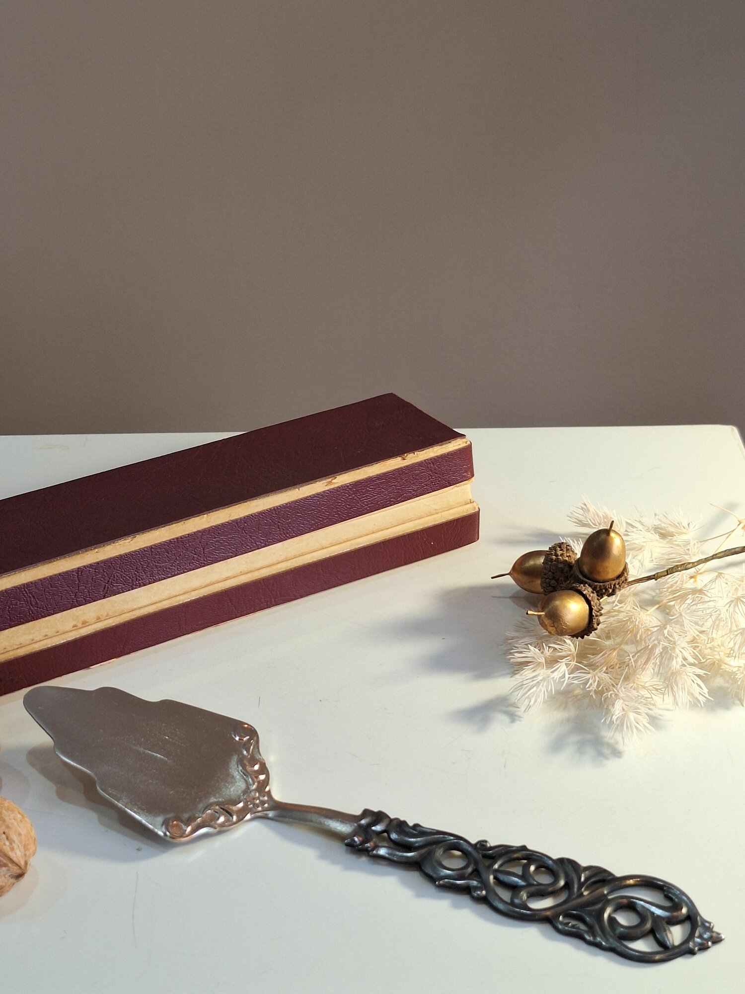 Лопатка мельхиоровая для торта винтажная с ажурной ручкой Казаковский завод Художественных изделий КХИ 1975 гг.