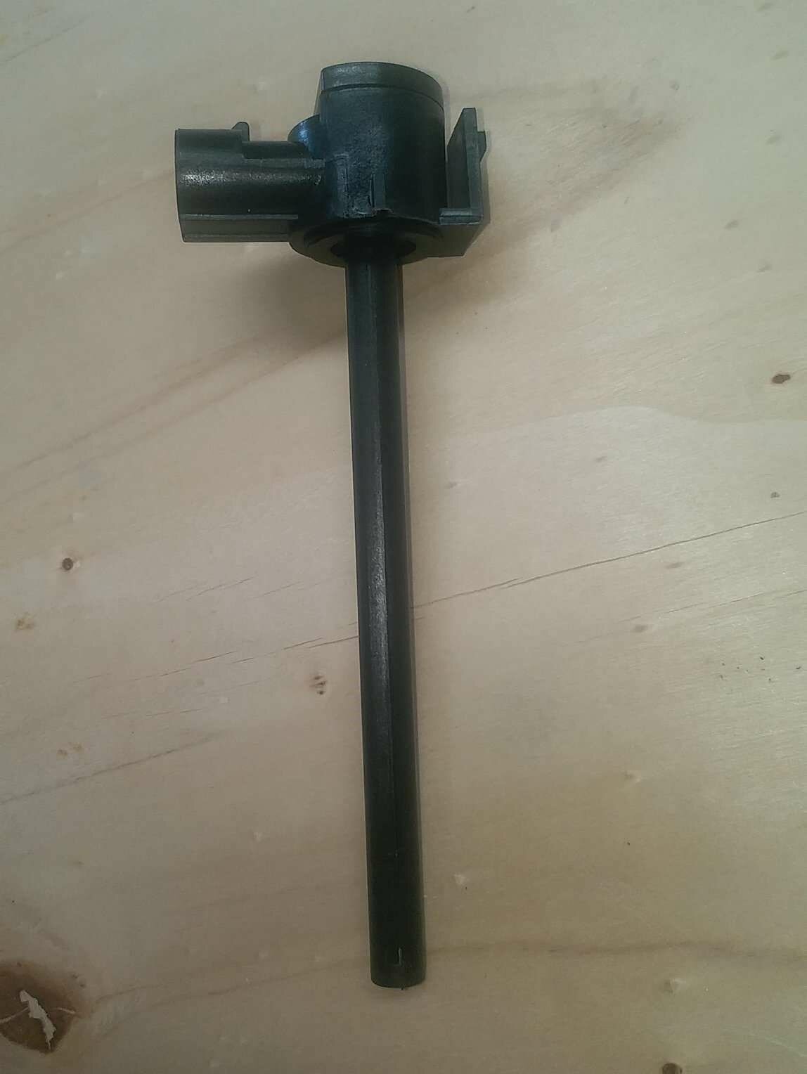 Датчик уровня охлаждающей жидкости HOWO TX, T7H и T5G от HOWO Арт. 812W06125-0002