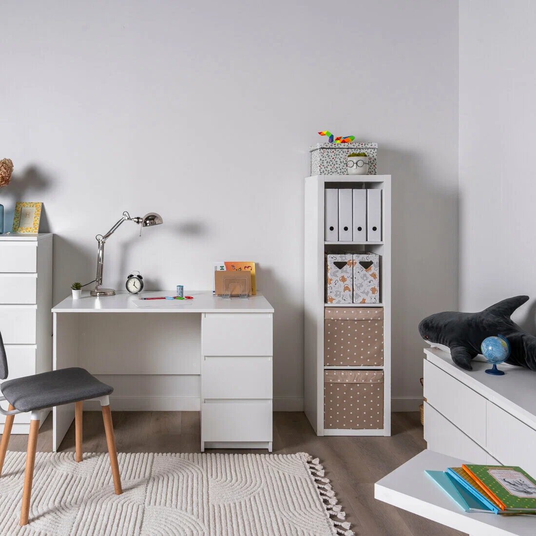 Стол письменный Кастор с 3 ящиками, белый, 116 см х 65 см х 75 см