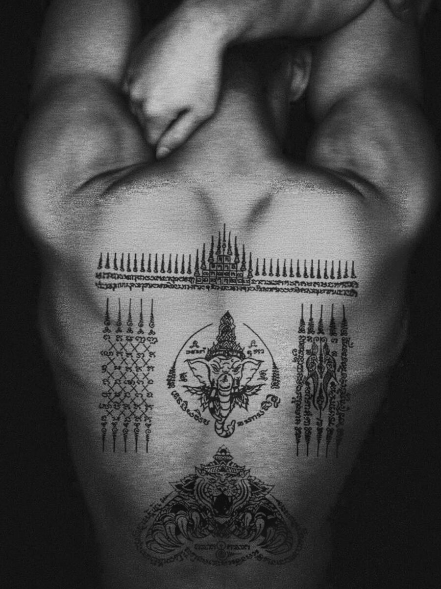 Временные тату для спины , полуперманентные, держатся 7-14 дней, на основе растительных красителей, безопасны для кожи.