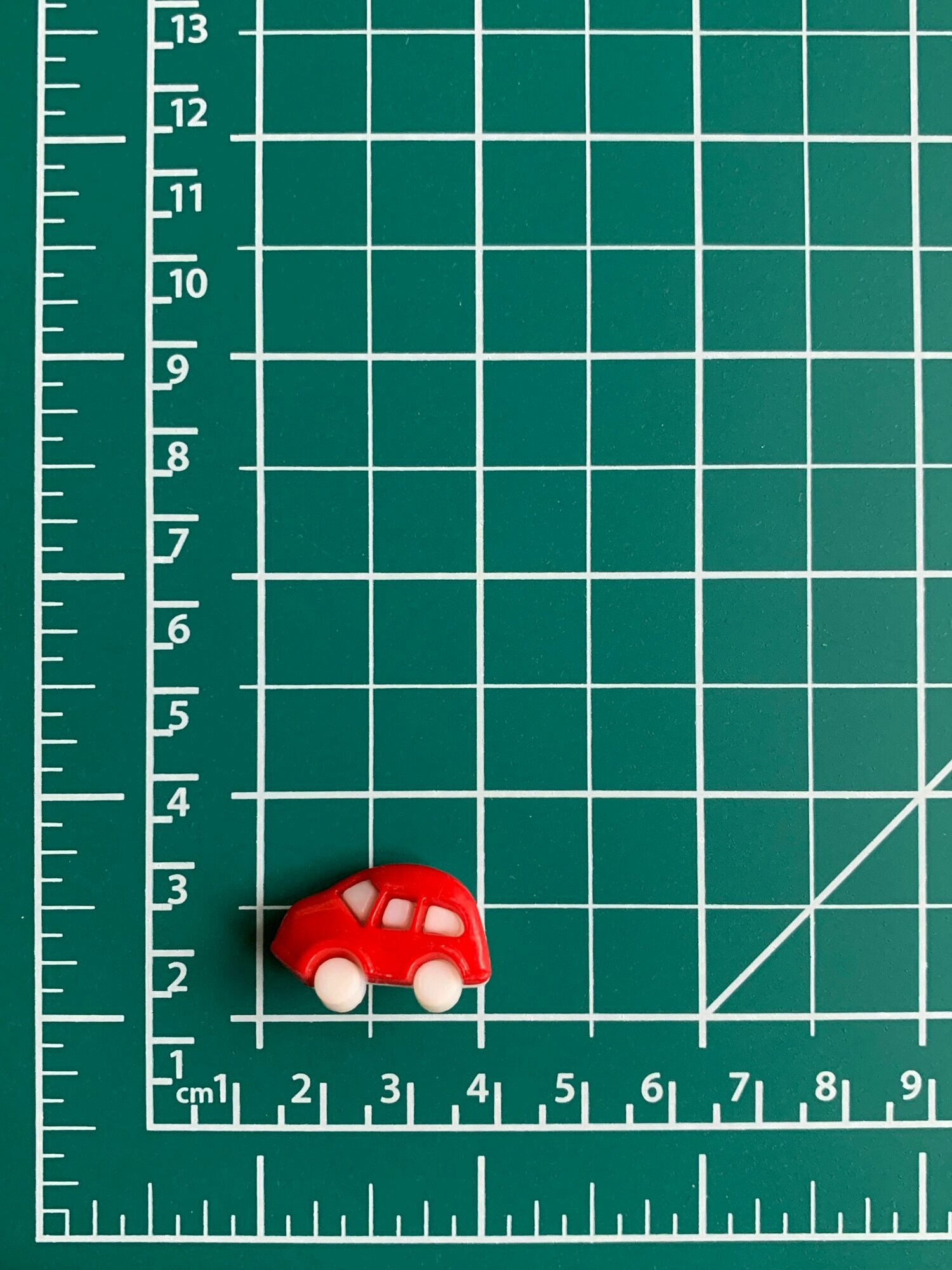 Пуговицы машинки красные на ножке, 3 шт