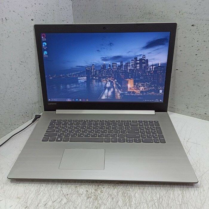 Ноутбук Lenovo ideapad 330-17ast