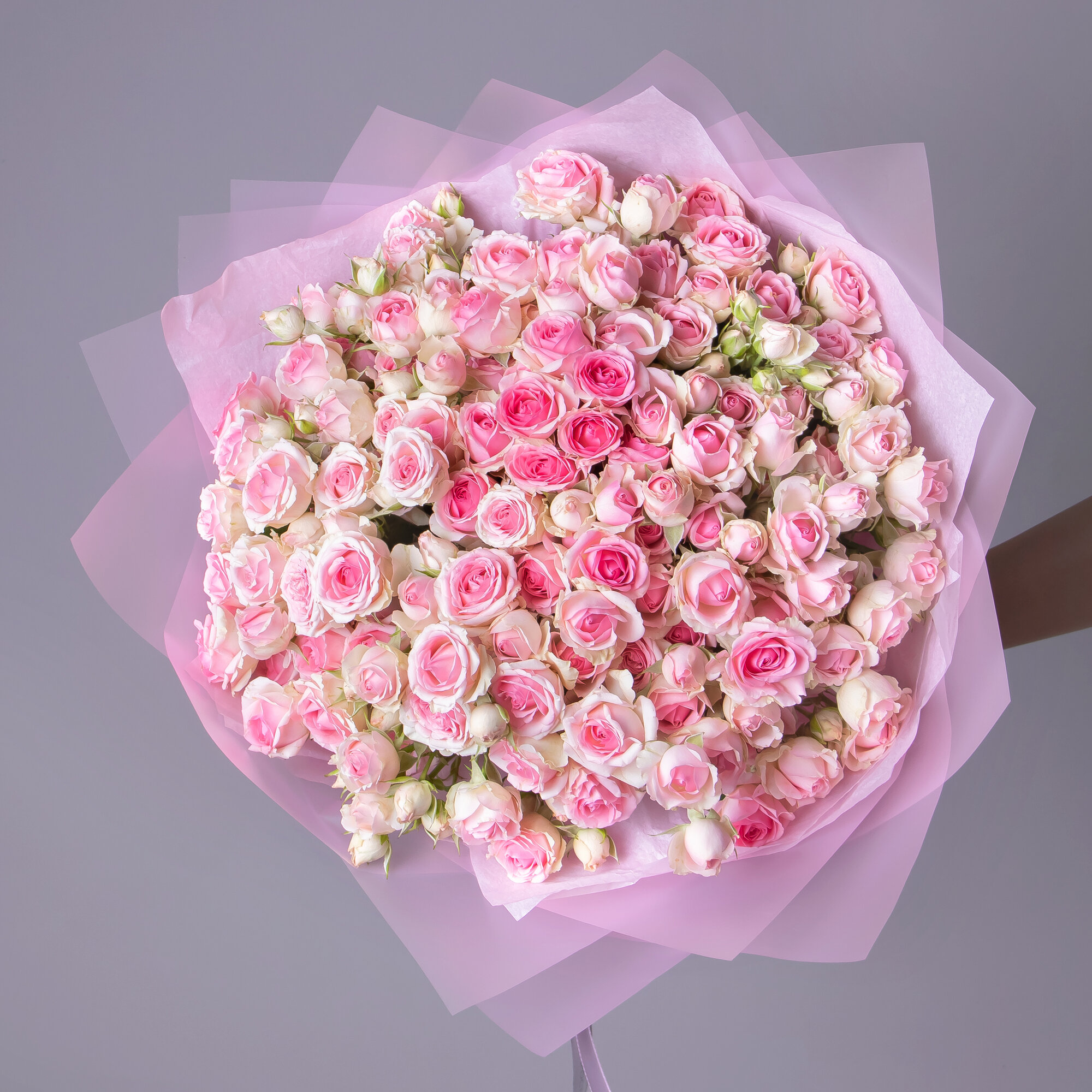 Букет Роза кустовая "Динара" 25 шт Высота 60 см в коробке и аквабоксе от "Простоцветы"