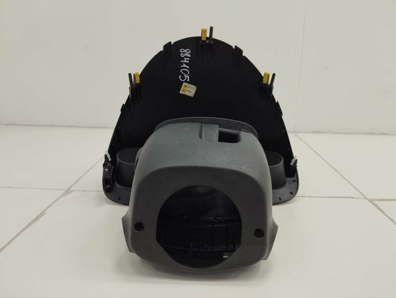 Кожух рулевой колонки Hyundai Solaris 2010-2017 кат.номер: 848511R000RY 848521R000RY 848304L000RY