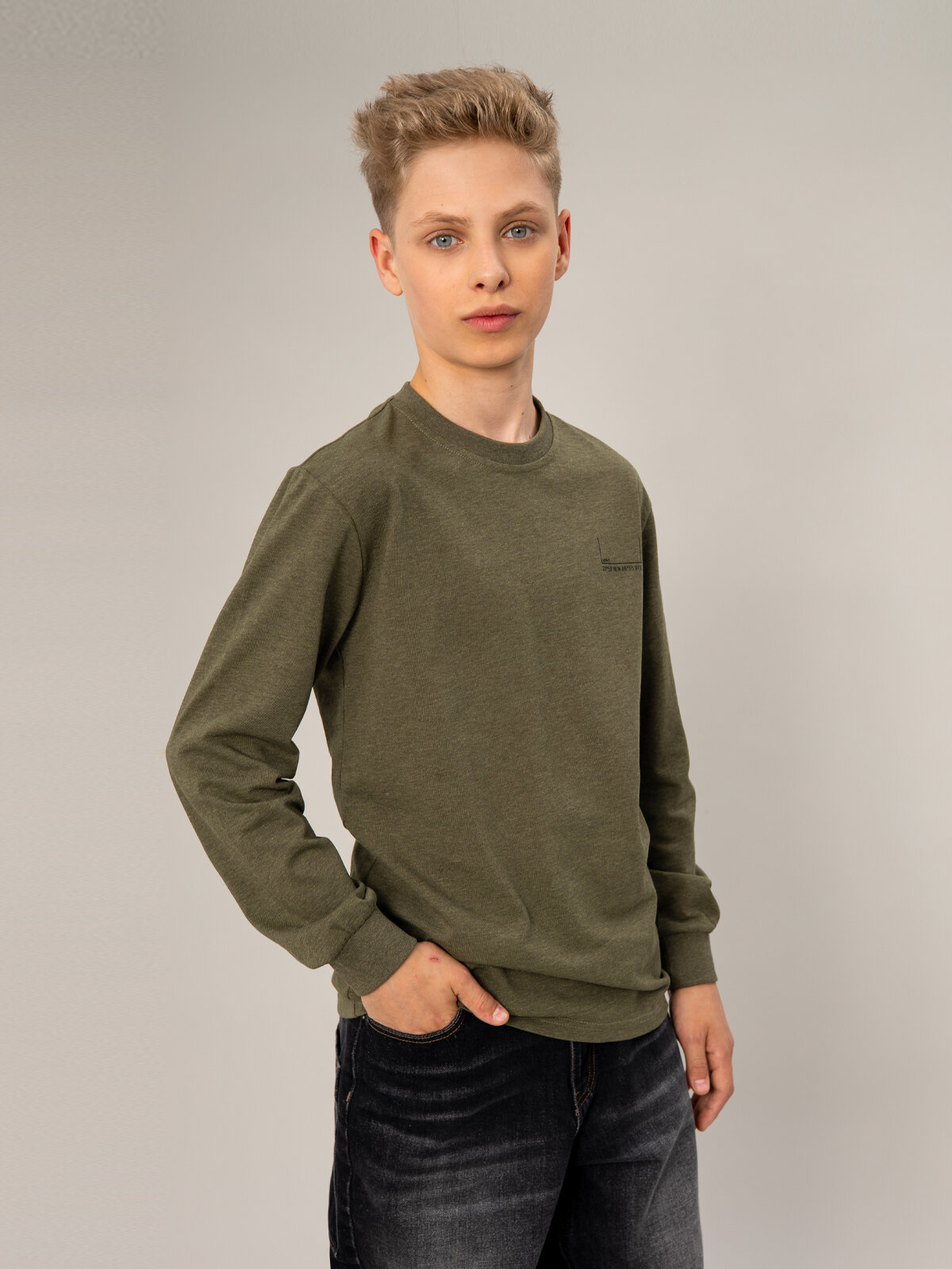 Лонгслив Wild Explorer