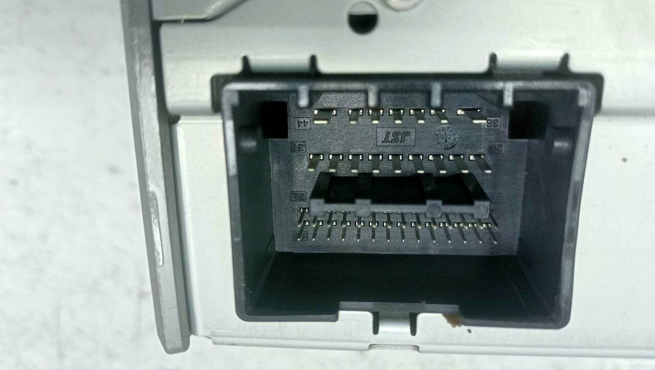 Магнитола Chevrolet Cruze 2010 13325526