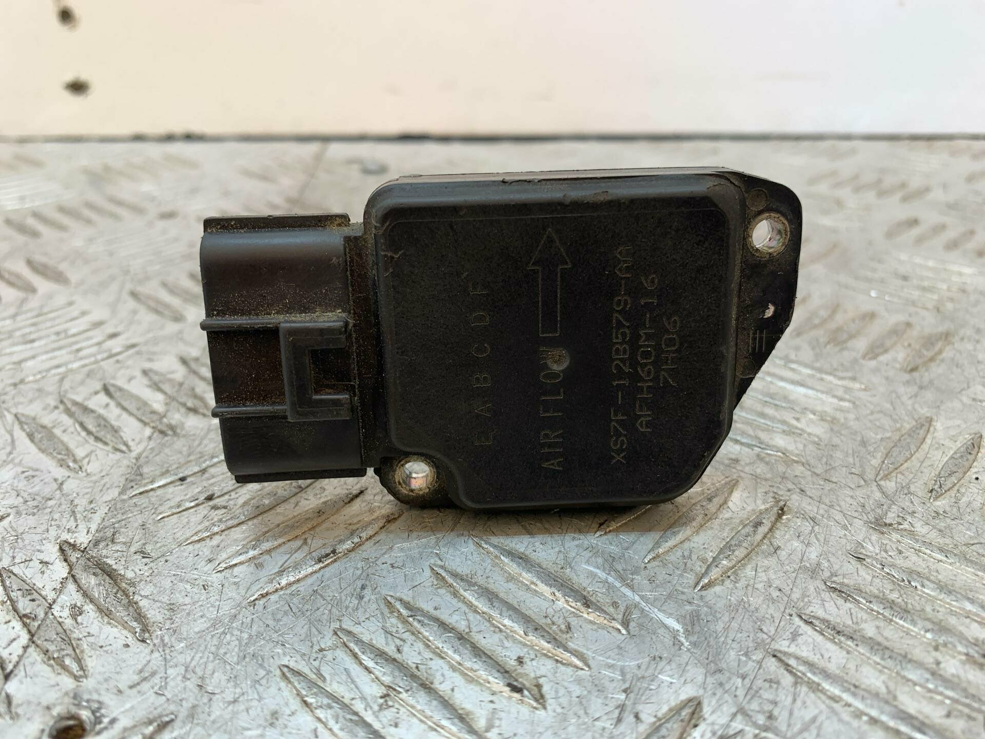 Расходомер воздуха Ford Transit 6 (2000 - 2006) 7H06