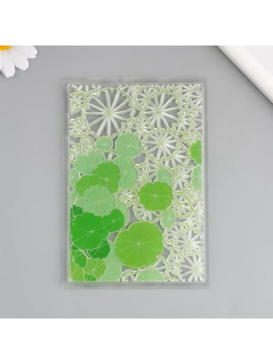 Штамп для творчества "Зелёные круглые листики" 14,5х14,5см