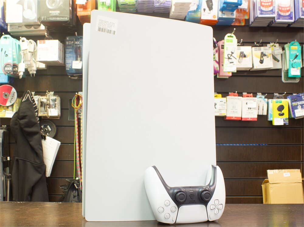 Игровая приставка Sony PlayStation 5 Digital Edition 825 ГБ SSD, белый