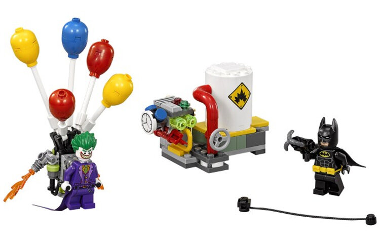 LEGO Batman Collection Joker Balloons Escape Plastic Building Blocks 0 300pcs 70900 null