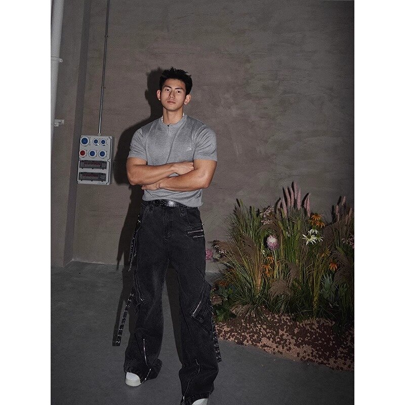 Мужской трикотажный свитер в американском стиле с воротником хенли, застегивающимся на одну пуговицу, с короткими рукавами, летняя облегающая спортивная вышитая футболка, демонстрирующая мускулатуру и фитнес-короткие рукава, серый, размер：2XL