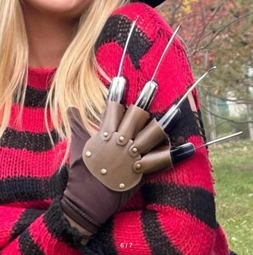 Перчатка Фредди Крюгера. Аксессуар для косплея на Хэллоуин.