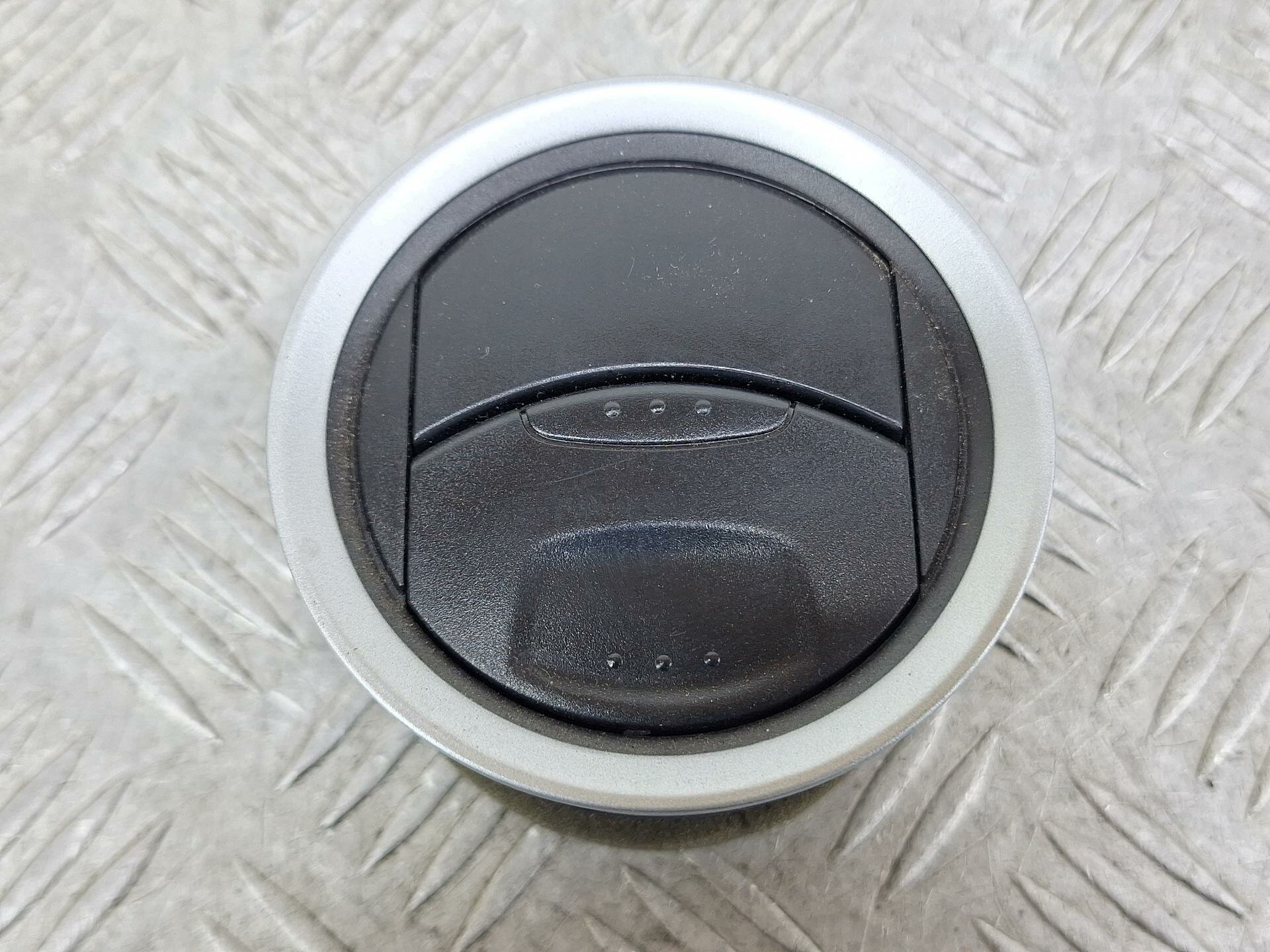 Дефлектор обдува салона Ford Fusion рест. 2006