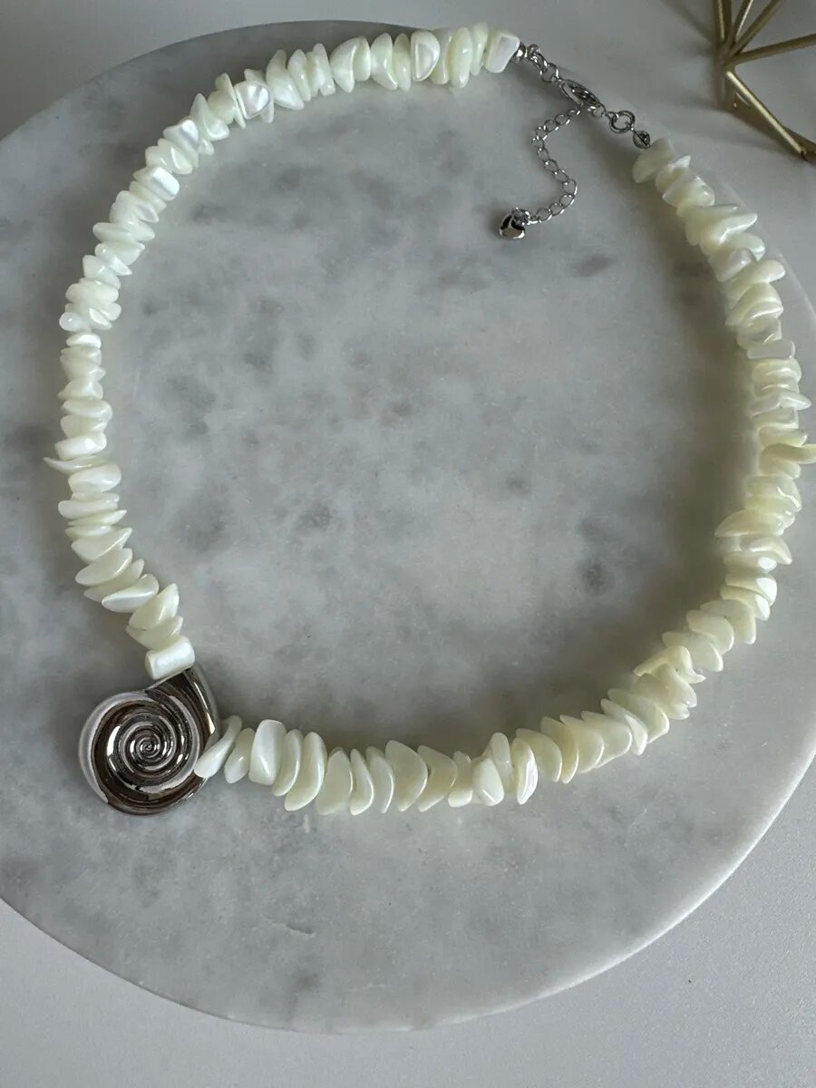 Колье, перламутр