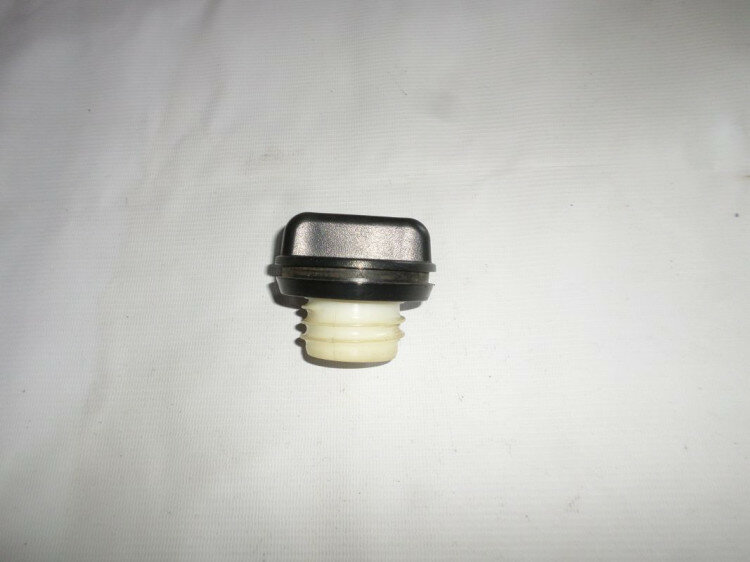 Крышка бензобака 17251JD00A 17251JA00A 172511JY0A 8Y14 Ниссан Кашкай J10 Инфинити FX35, S50