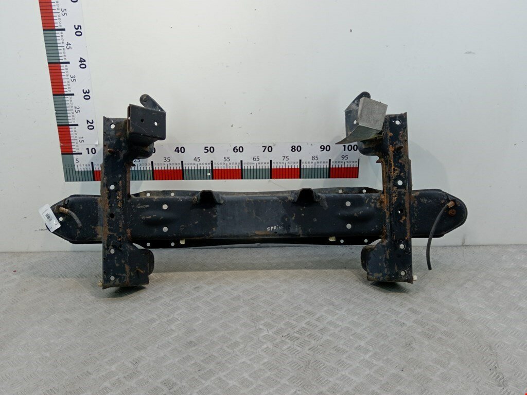 Балка подмоторная (подрамник) Mercedes Sprinter 1 (W901-905) A9013302300 арт. 2241535