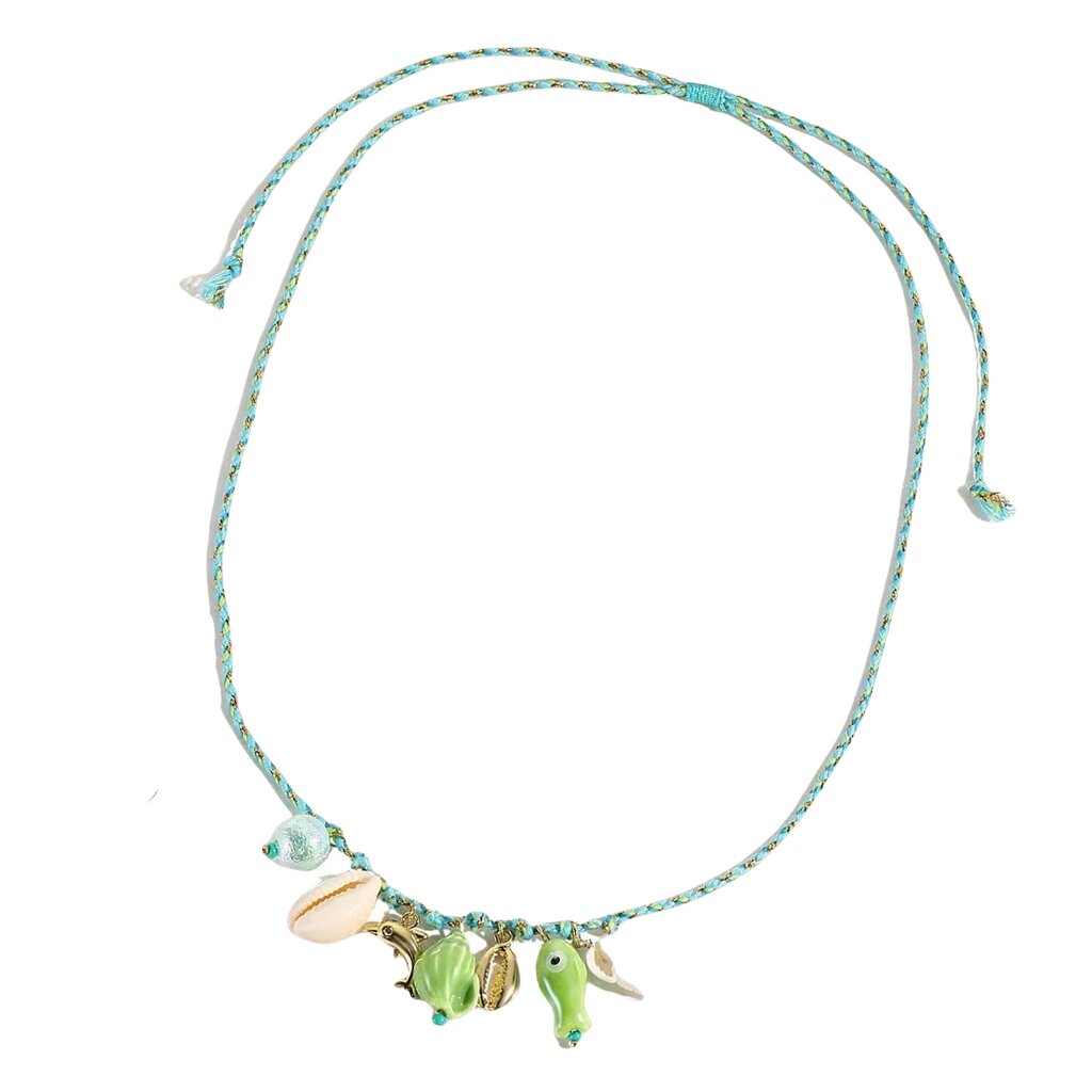 Легкое ожерелье в прибрежном стиле, украшенное керамическими морскими звездами и ракушками