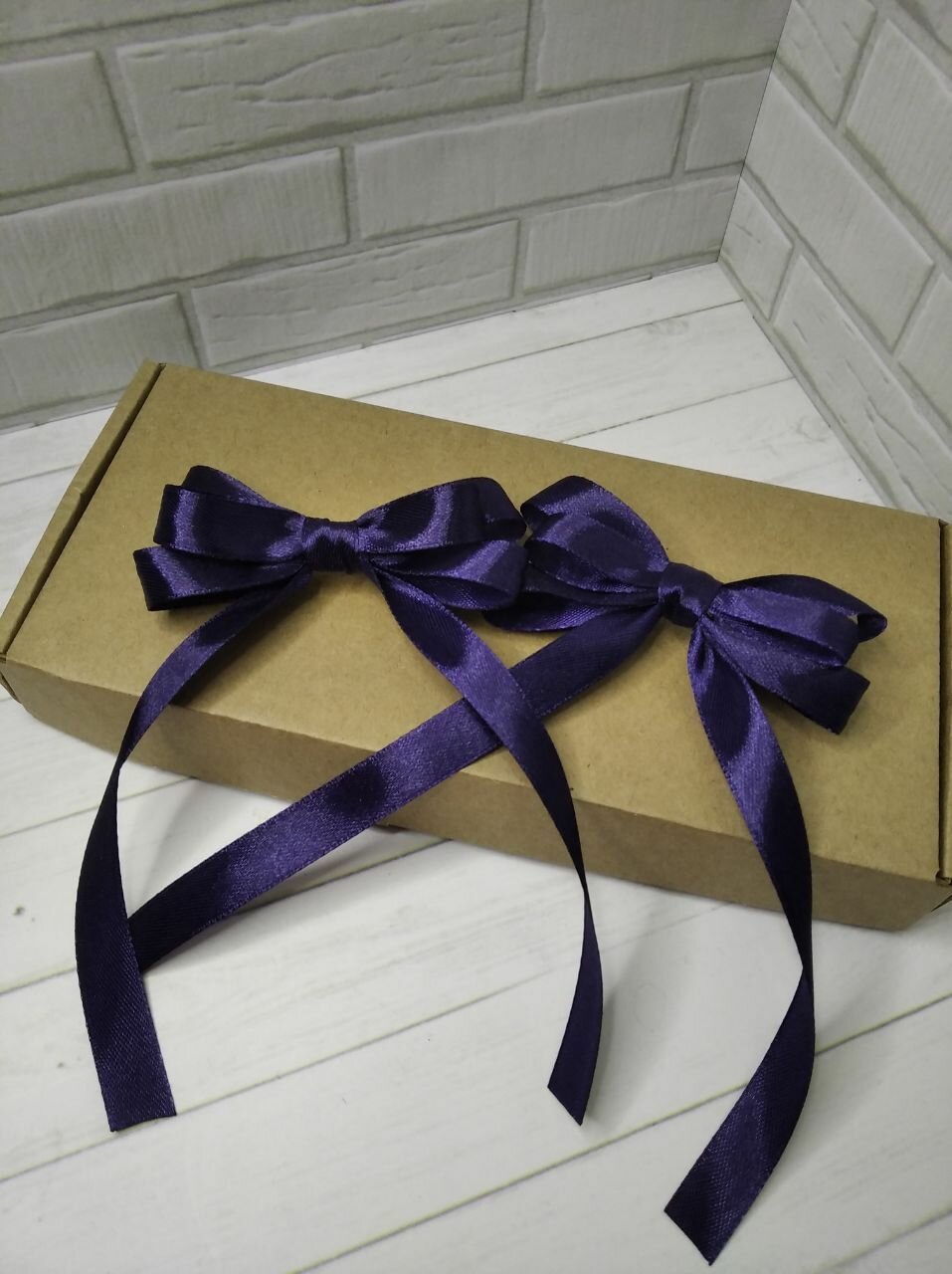 Бантики сапфировые 2 шт на зажиме