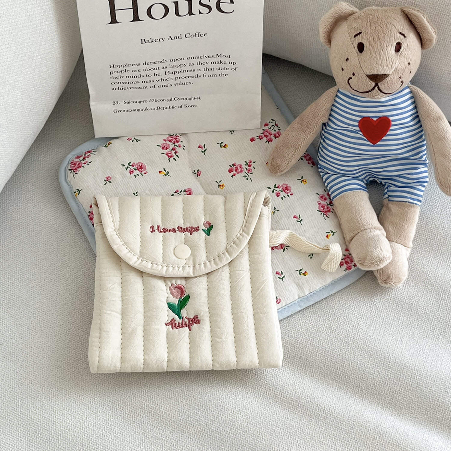 Мультяшная вышивка тетя полотенце с высоким значением Мультяшная вышивка тетя полотенце сумка [Тюльпан]