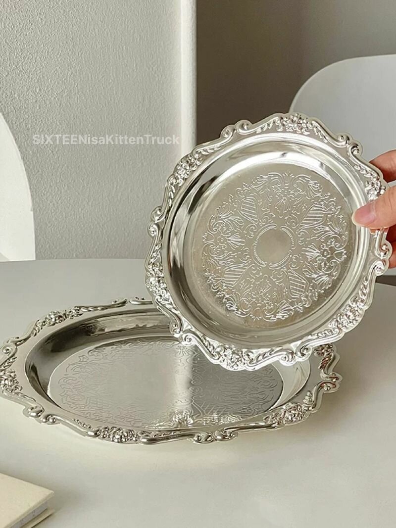 Металлический поднос в винтажном стиле с ажурной гравировкой для десертов, украшений и декора интерьера, 15 см