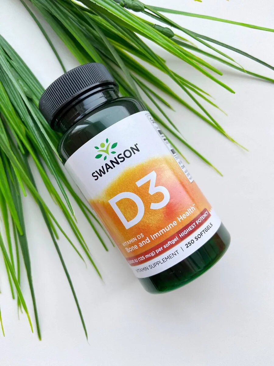 Swanson Vitamin D3 Highest Potency 5000 МЕ (125 мкг) 250 капсул