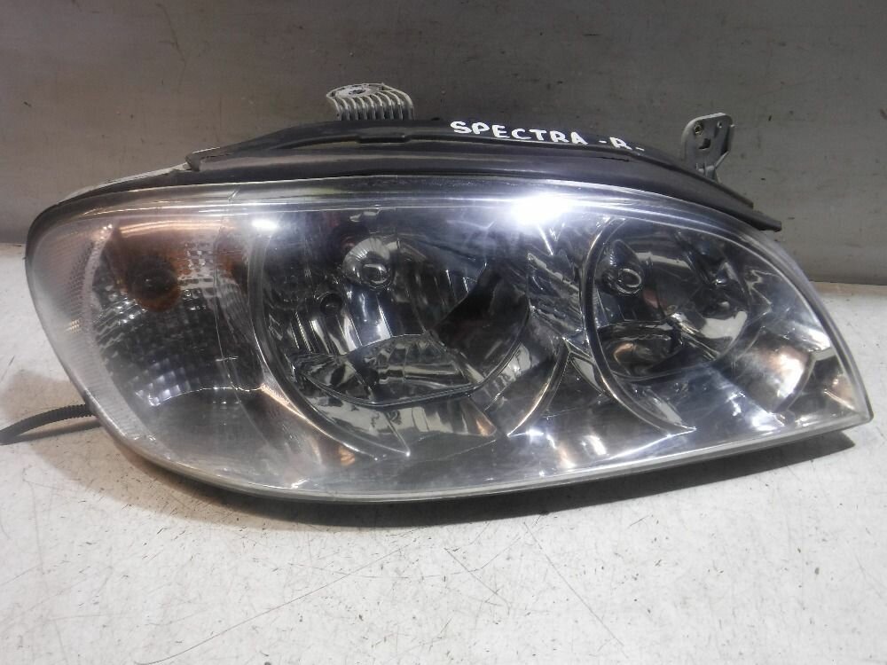 Фара правая Kia Spectra 0K2NW51030A