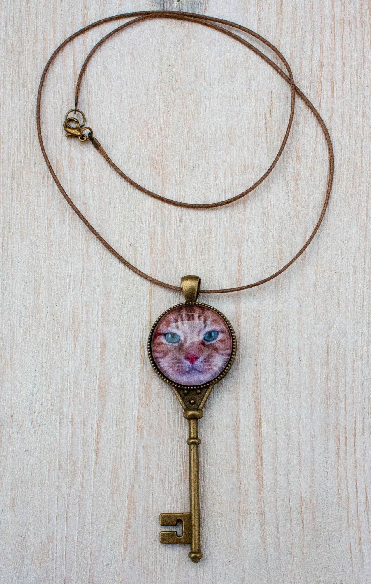 Подвеска, стекло