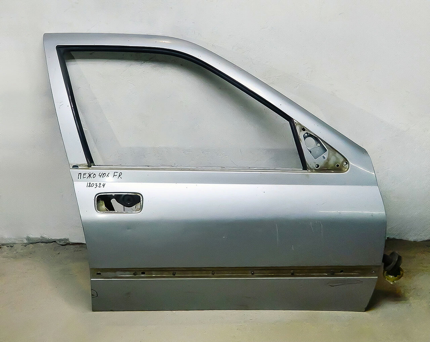 Дверь передняя правая Peugeot 406 рестайлинг