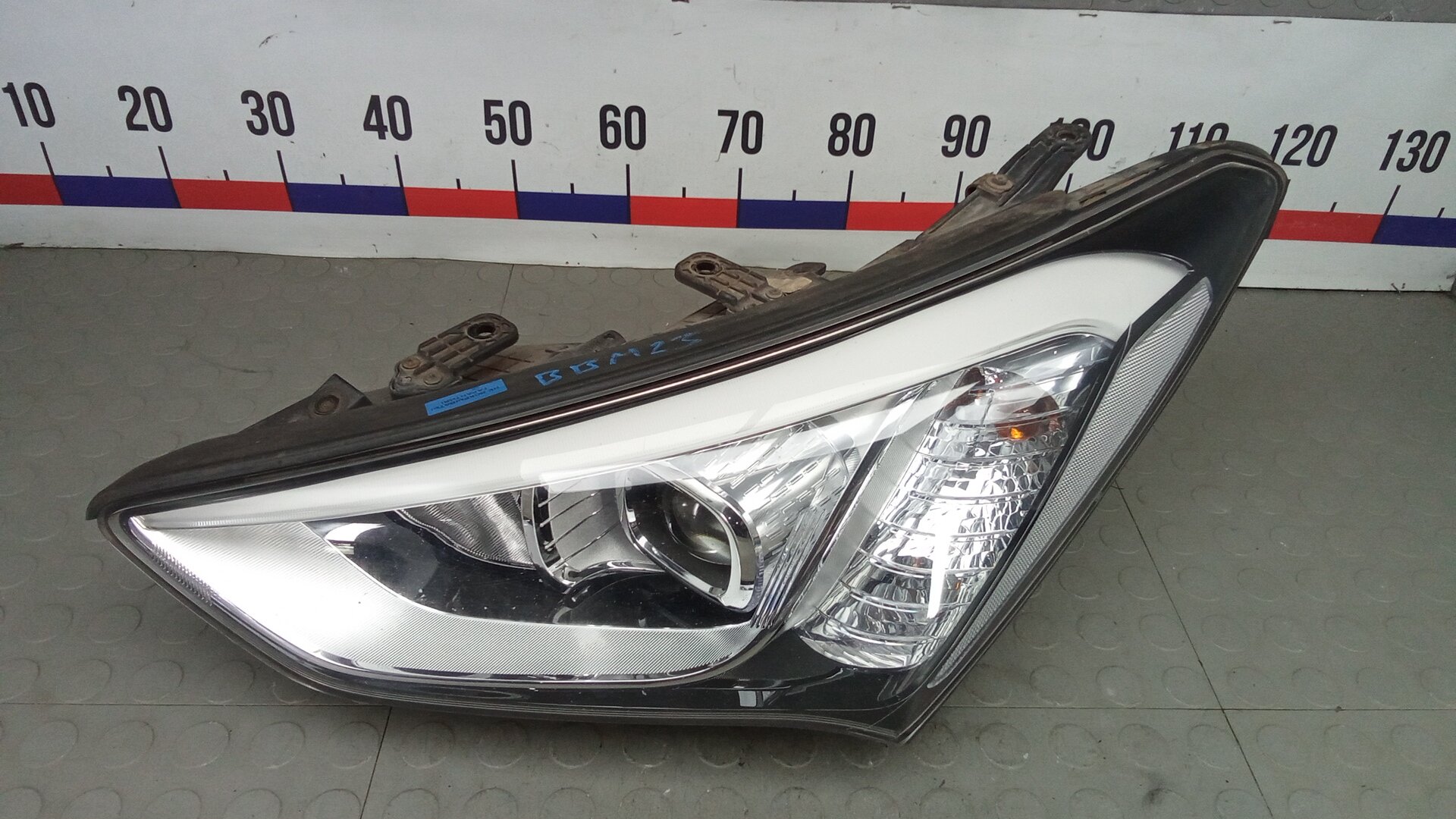 Фара левая HYUNDAI SANTA FE 3