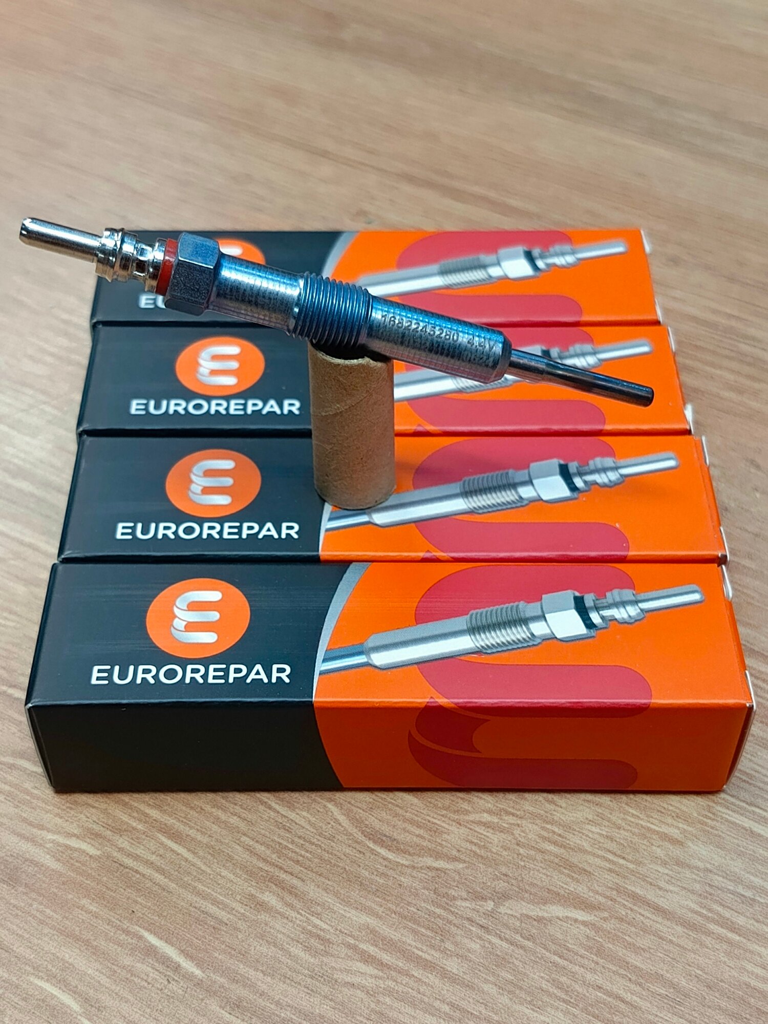 Комплект свечей накаливания (4шт) для автомобилей Рено Дастер, Меган, Сценик, Сандеро K9K 1.5DCI арт. 1682245280