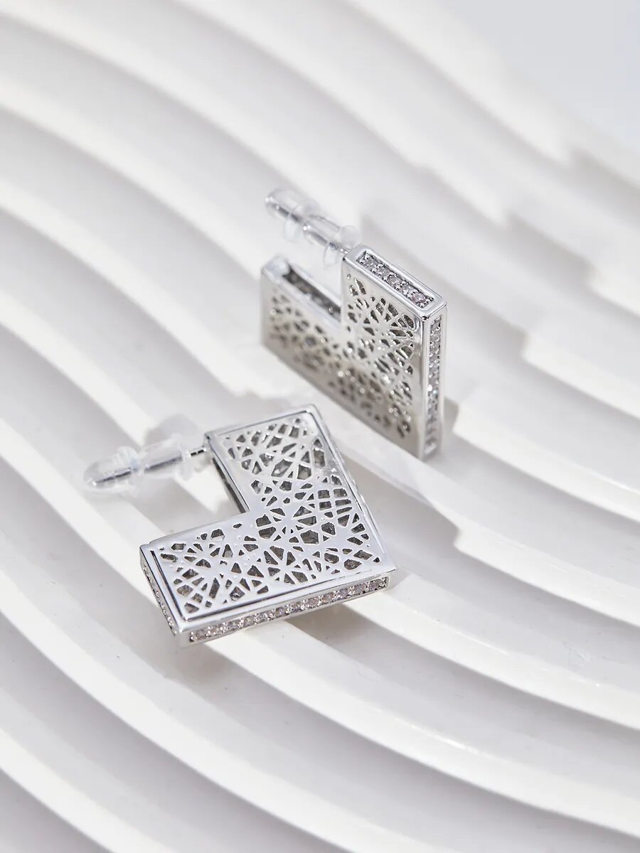 Серьги, кристаллы Swarovski, кристалл, фианит