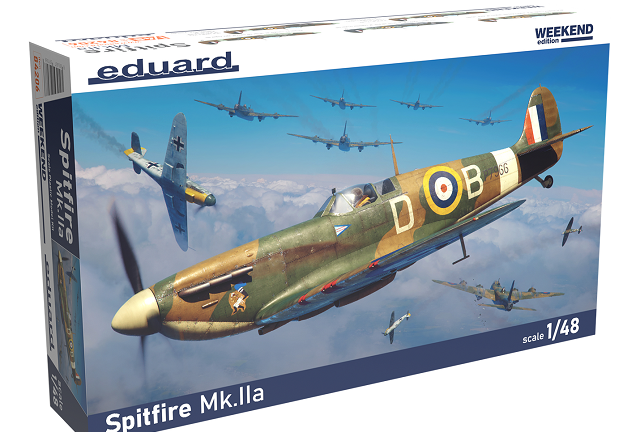 84206 Eduard Самолет Spitfire Mk.IIa (Weekend) 1/48