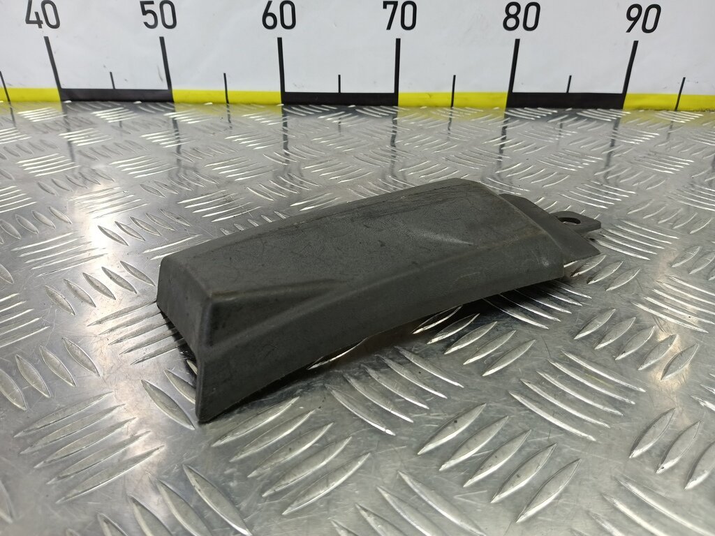 Накладка бампера заднего Б/У для Volkswagen Crafter I (2006—2011) 2E1807417