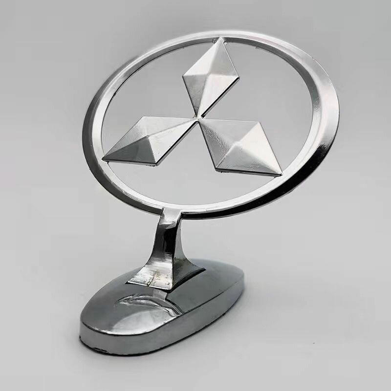Эмблема на капот Mitsubishi — хромированная фигурная наклейка из цинкового сплава с основанием под 3M, около 40 г