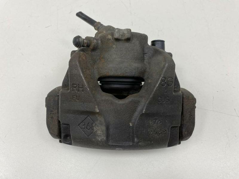 Суппорт передний правый Renault Duster 2012 кат.номер: 410018218R