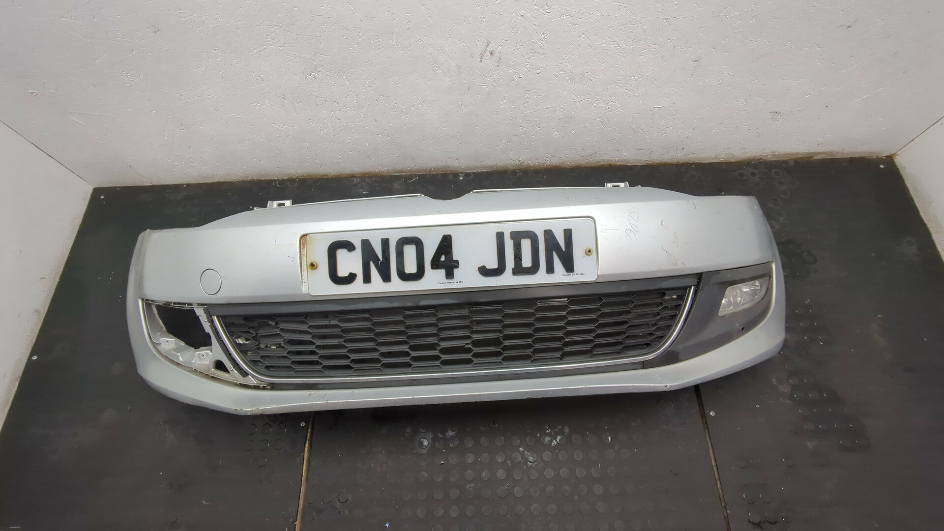 Бампер передний Volkswagen Polo Б/У