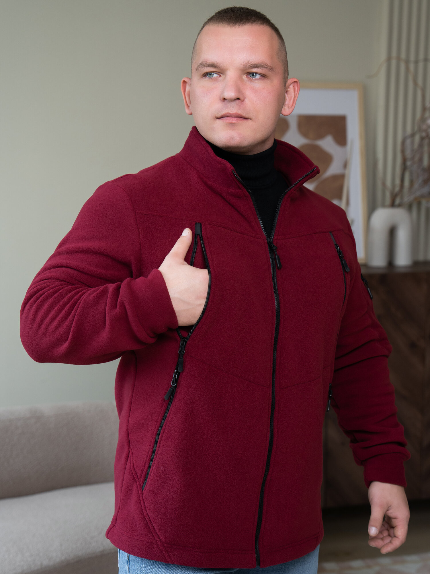 Толстовка спортивная