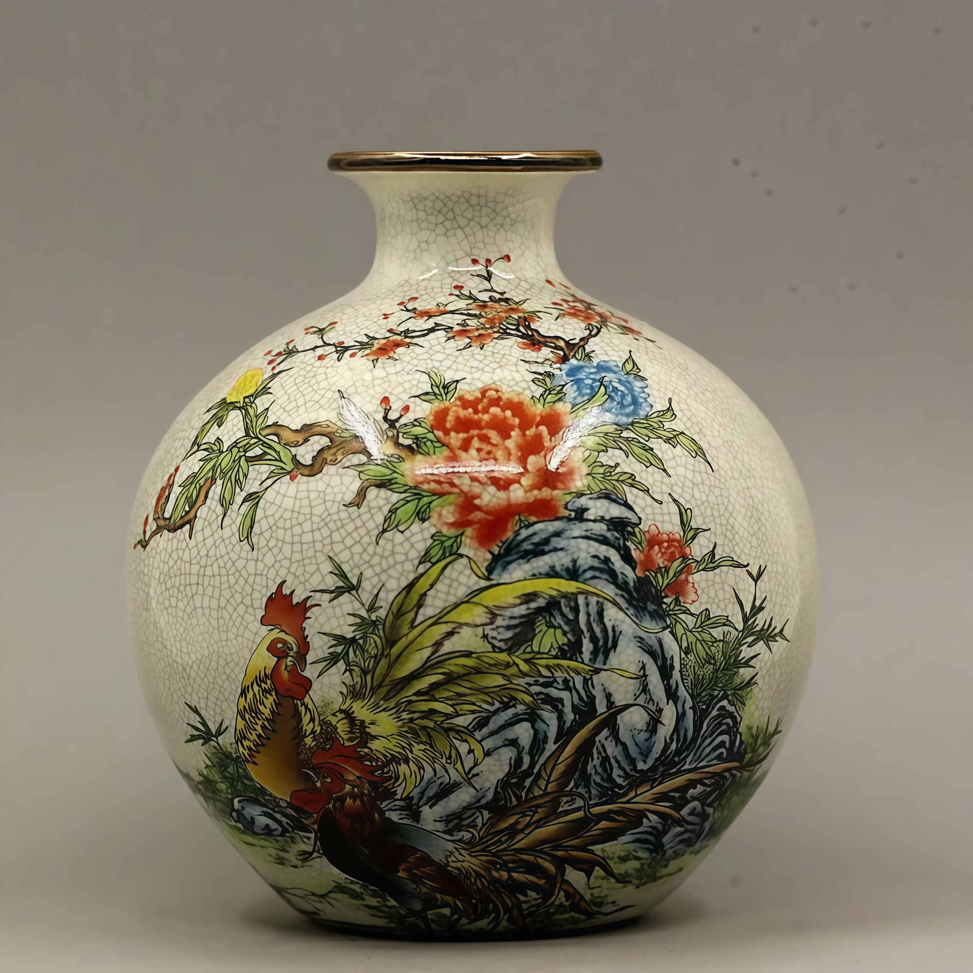 Ваза Qing Famille Rose Китайская традиция, фарфор, настольная, бежевая, 16 см