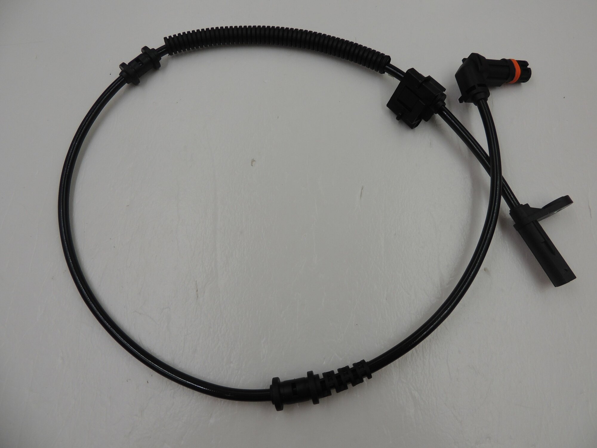 Датчик ABS 4779246AA Jeep