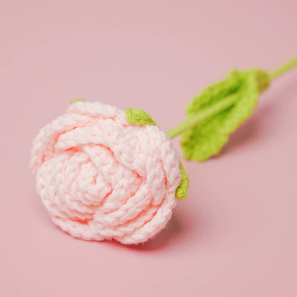 Готовый букет роз ручной вязки, набор для самостоятельного изготовления из пряжи, цветы, подарок на День святого