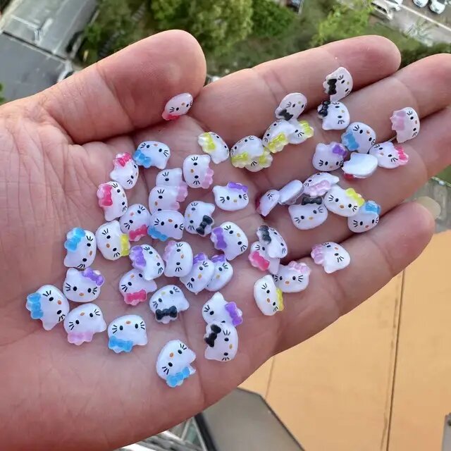 7-15 мм Kawaii Sanrio Hello Kitty Kuromi Nail Art Charms Design 3D Cartoon Kit, аксессуары для декора ногтей, 70 шт./50 шт. Поставщик ногтей,
