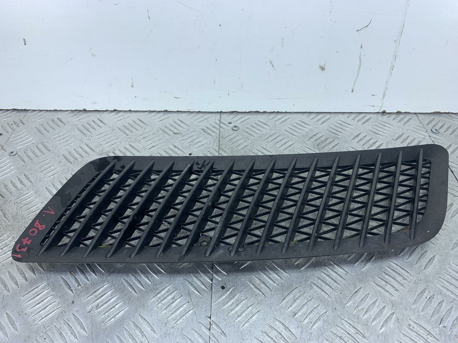 Решетка капота левая Mercedes-Benz Sprinter W906 (2006 - 2014) A9068360618