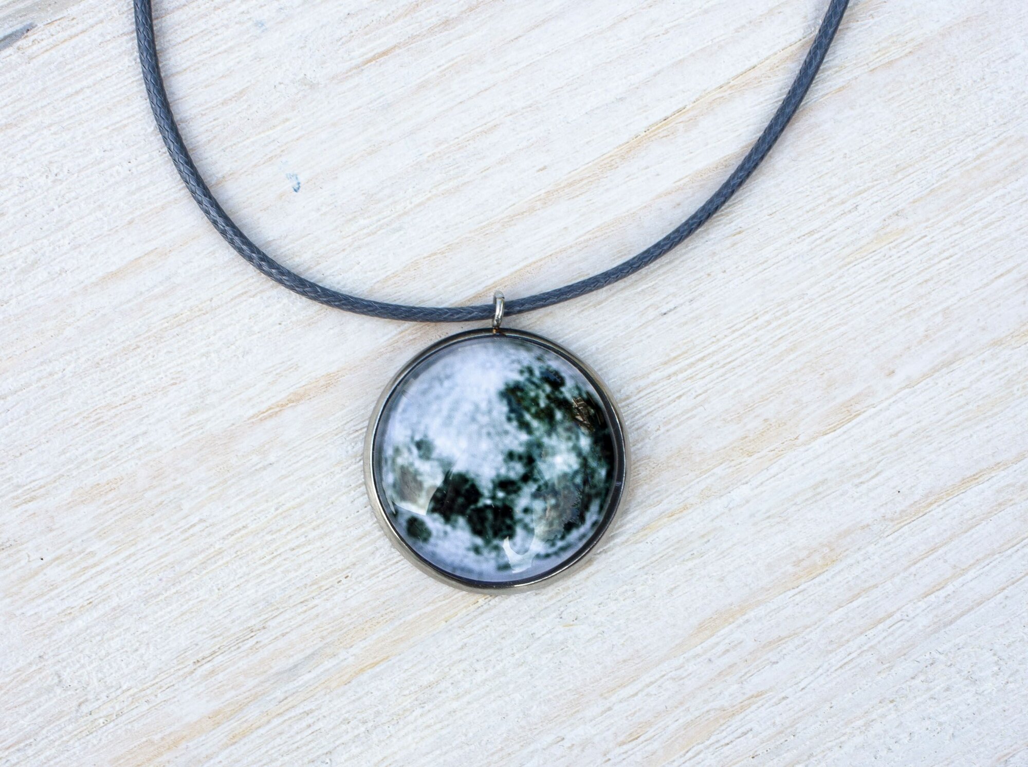 Подвеска, стекло